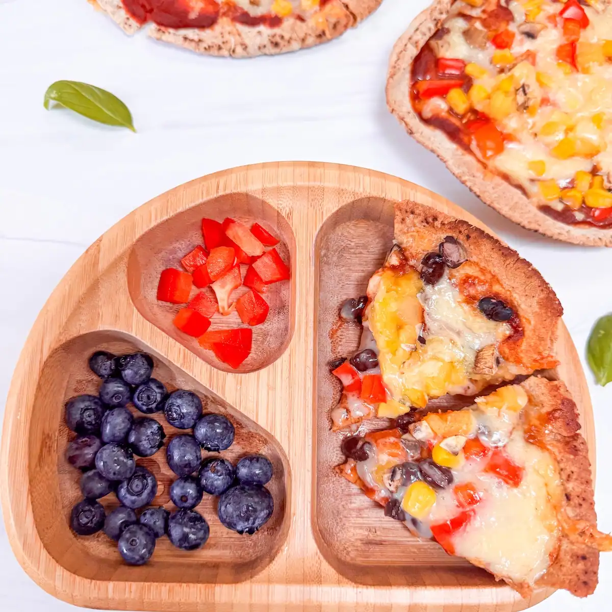 Easy Pita Pizzas For Kids (2-Ways!) - Perfect Family Dinner