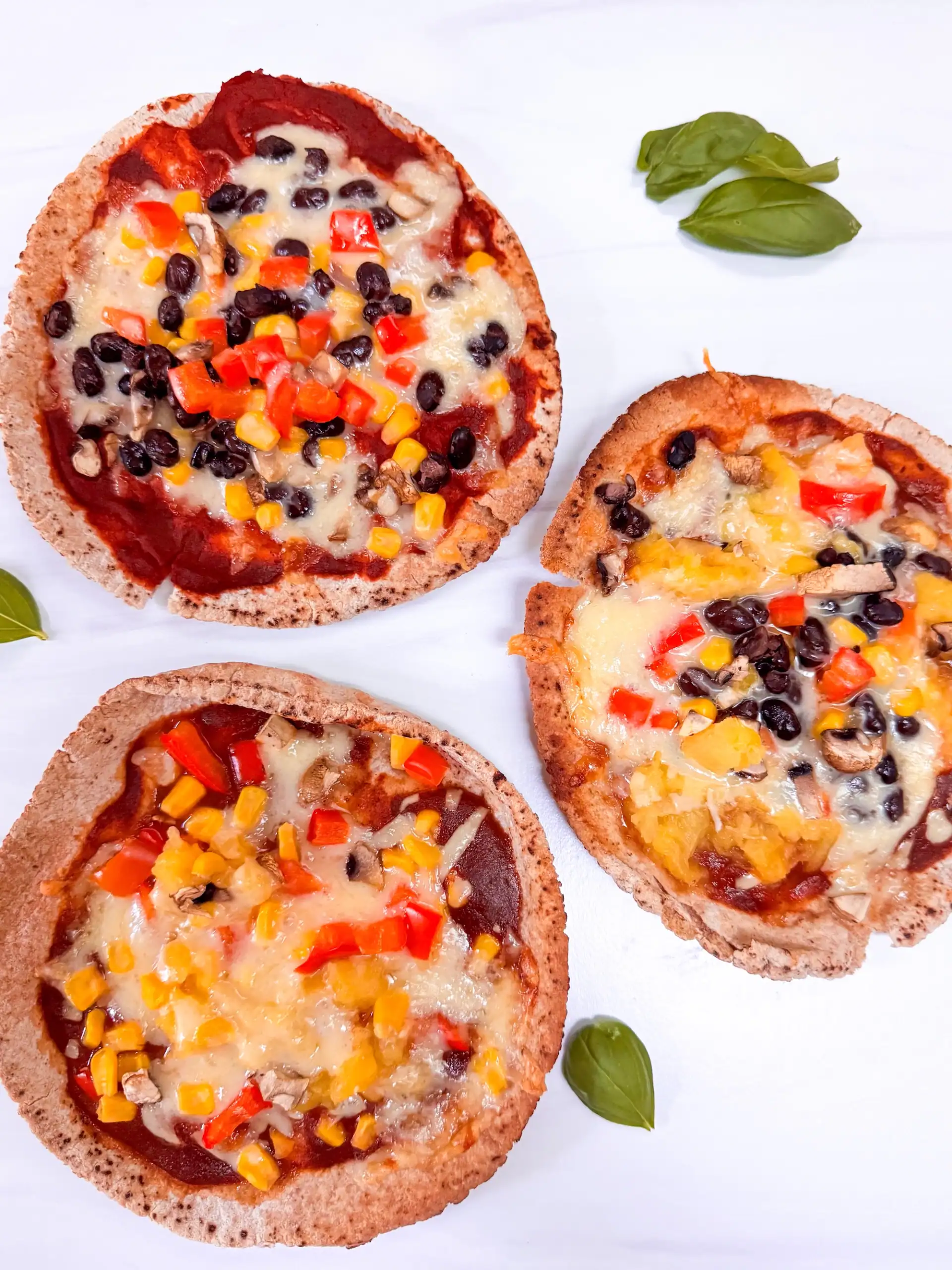 Easy Pita Pizzas For Kids (2-Ways!) - Perfect Family Dinner